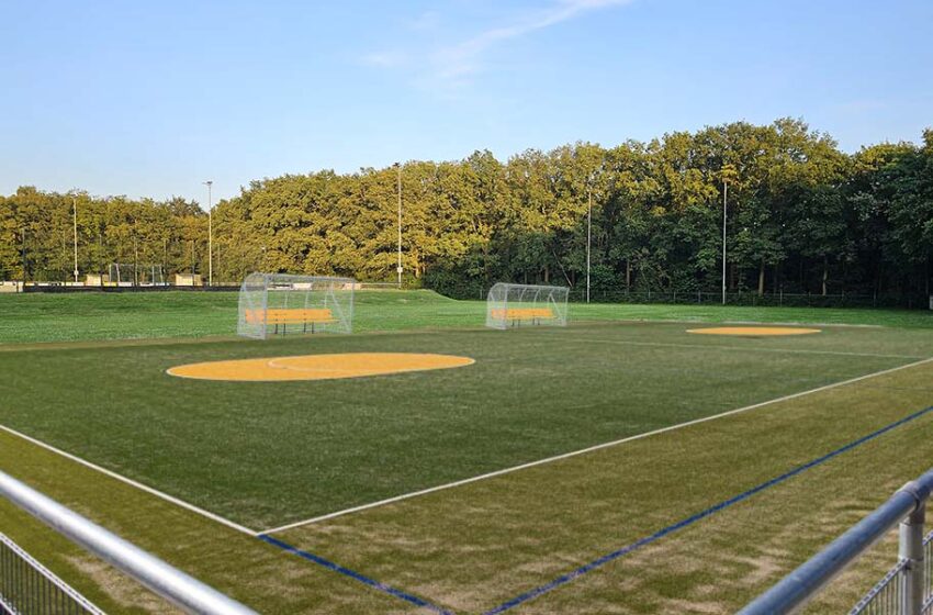 Kunstgrasveld – Hemur Enge.nl